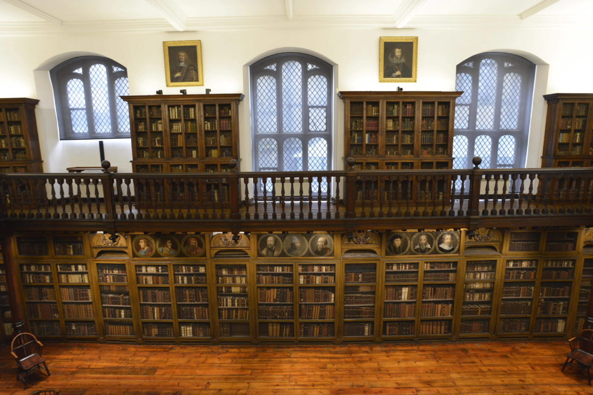 Cosin in the Cloud - Cosin's Library